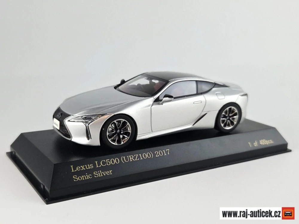 Lexus LC500 1:43 Kyosho CARNEL | Sběratelské modely aut